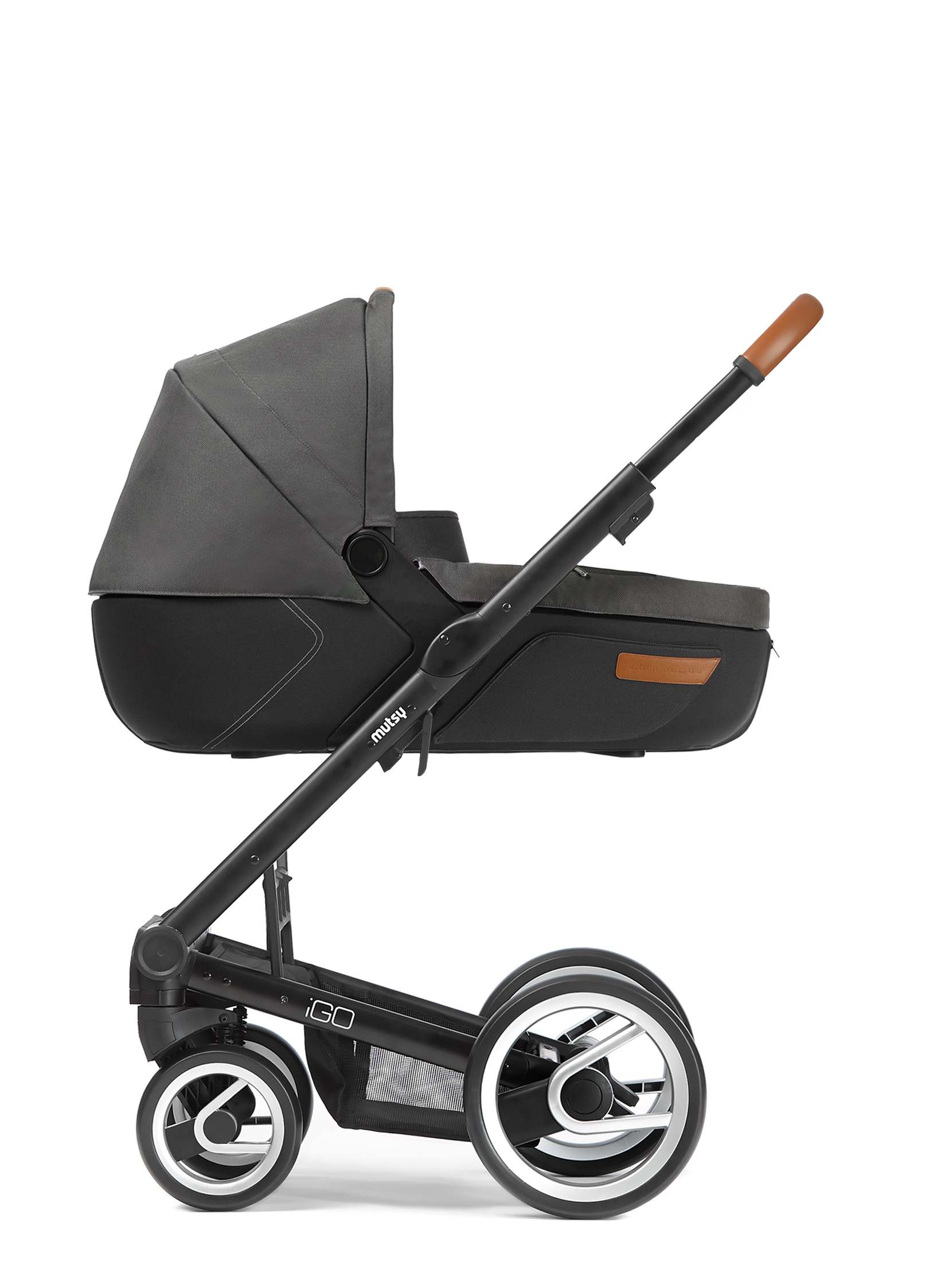 CarefreeKidz.com. Mutsy Igo Urban Nomad Dark Grey Pram Body Bassinet