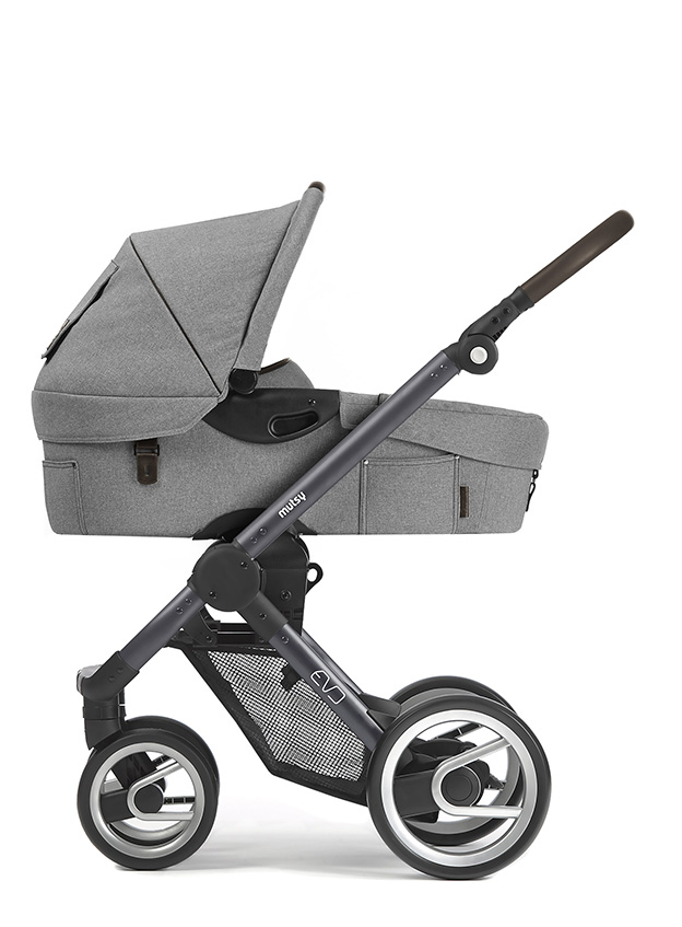 CarefreeKidz.com. Mutsy Evo Farmer Mist Pram Body Bassinet